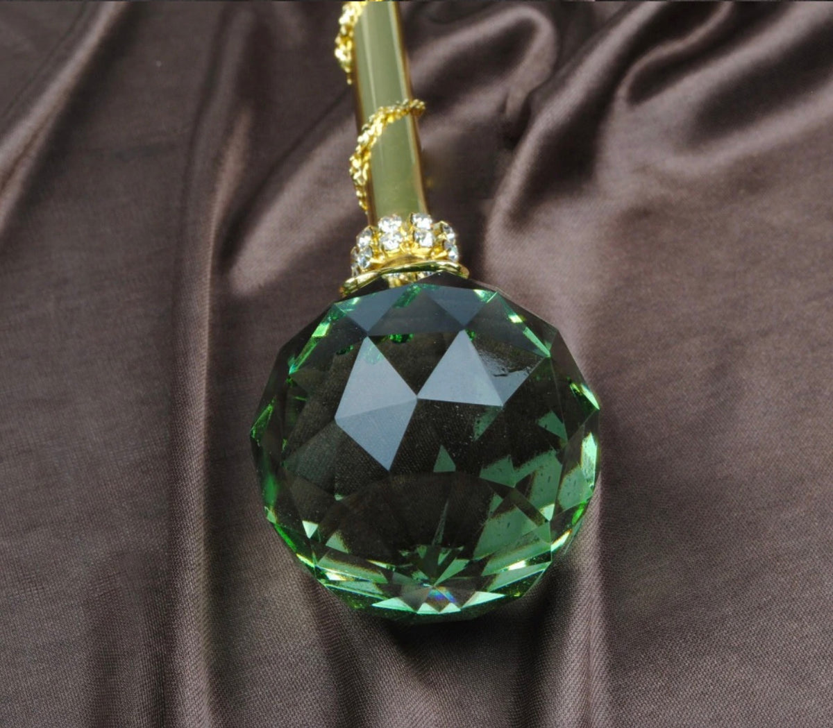 Spell-Casting Green Crystal Scepter Wand – FairytaleCreators