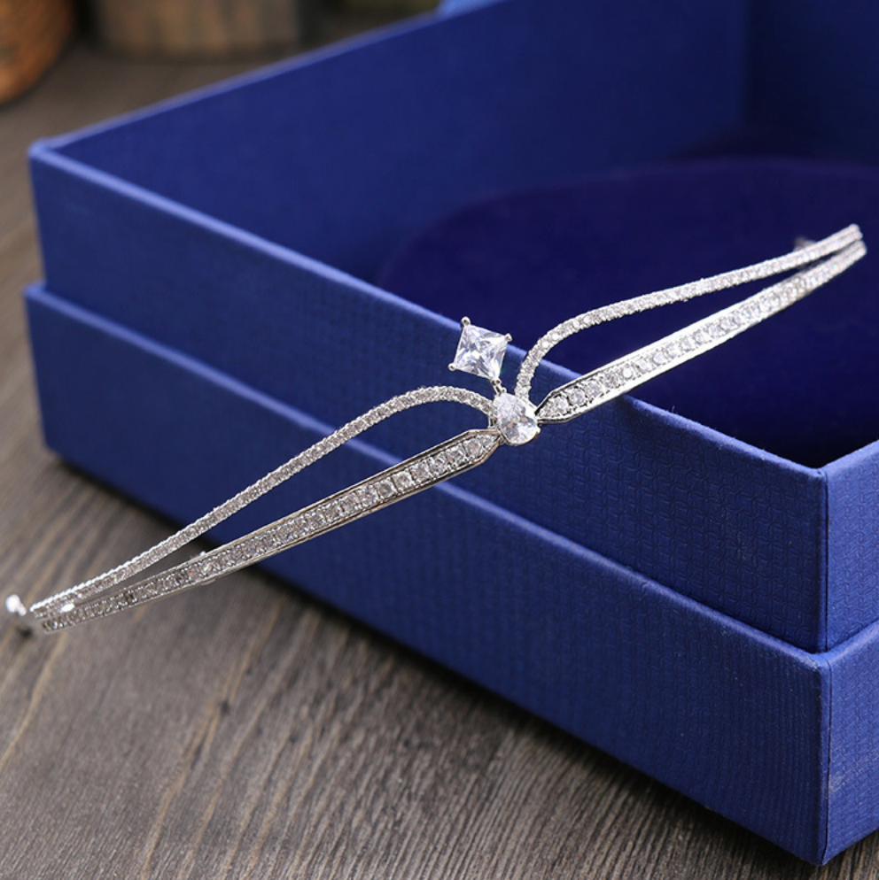 Simple Graceful Wedding Band – FairytaleCreators