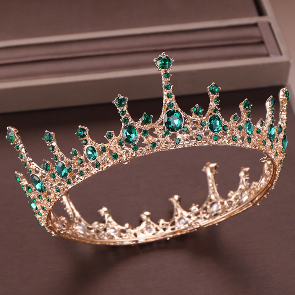 Optimal Royal Vintage Crown – FairytaleCreators