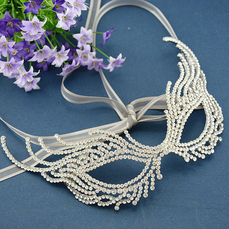 Youthful Daring Crystal Mask – FairytaleCreators