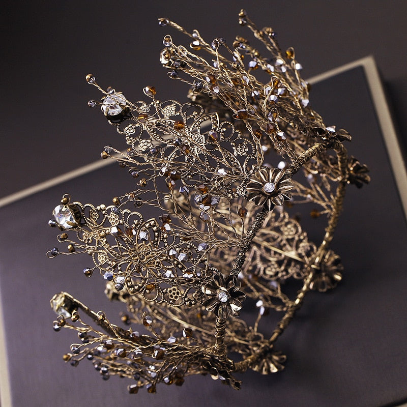 Retro Stately Majestic Crown – FairytaleCreators