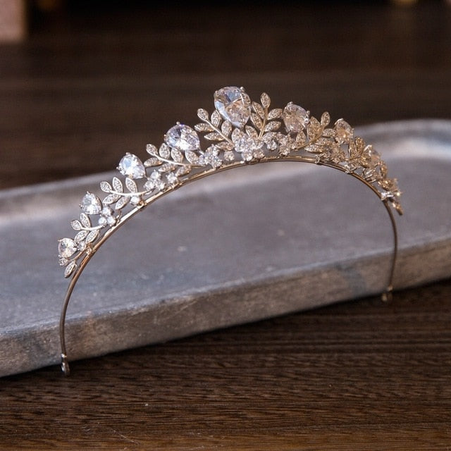 Stunning Goddess Bride Tiara – FairytaleCreators